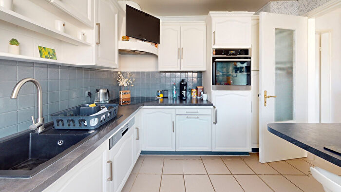 Maison à vendre - Kingersheim, Centre historique - 4 pièces - 2 chambres