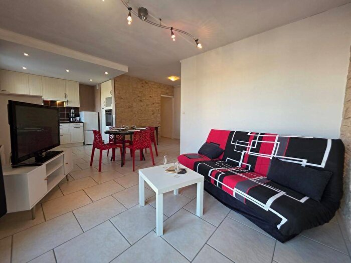 Appartement à louer - Croix Rouge-Haut de Murigny, Reims - 3 pièces - 2 chambres