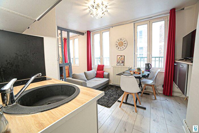 Appartement 1 pièce à louer - Vieux Marché-Cathédrale, Rouen