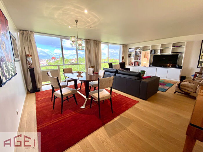 Maisons à vendre et appartements à louer - 1