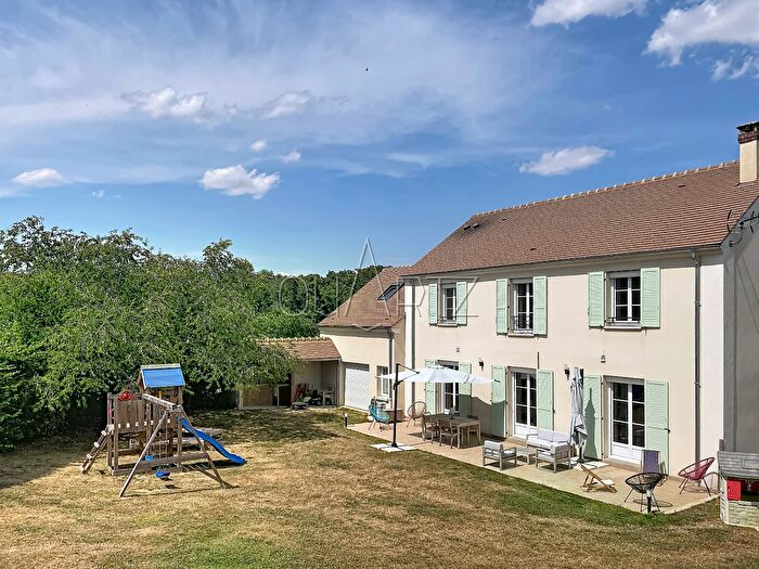 Maison 8 pièces à Grisy-les-Plâtres, à vendre