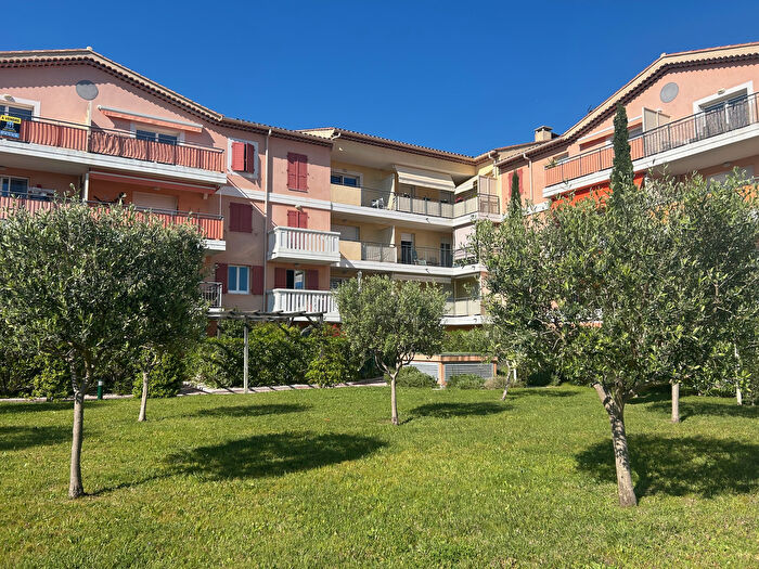 Appartement à vendre - Bormes-les-Mimosas, Fontêtes, Bastide Neuve, Patelin - 3 pièces - 2 chambres