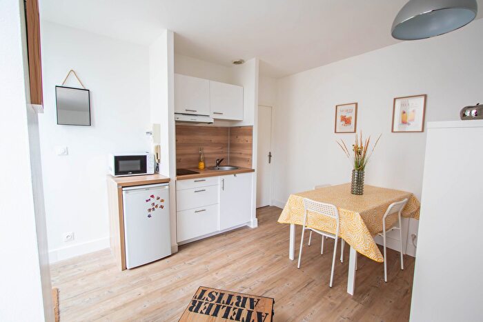 Appartement à louer - Angers, Doutre, Saint-Jacques - 1 pièce