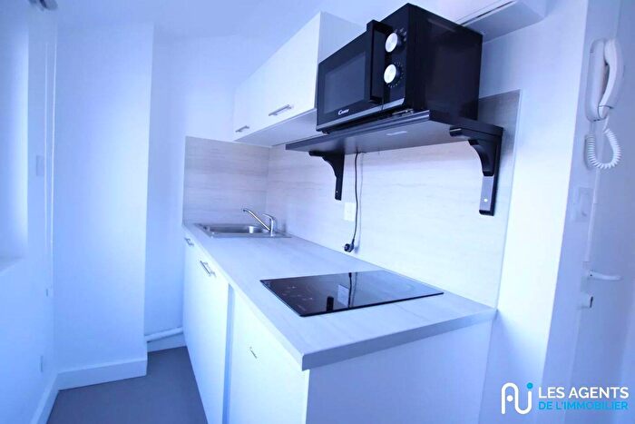 Martroi-Cathédrale, Orléans : Appartement 1 pièce à louer