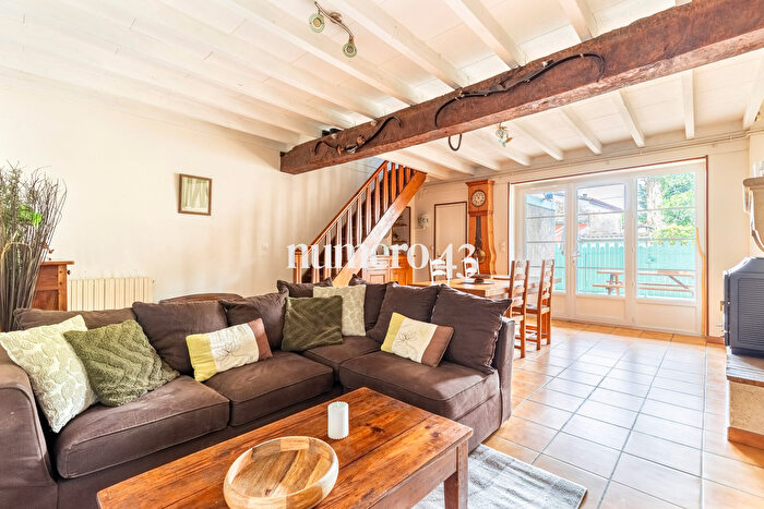 Maison à vendre - Illats - 4 pièces - 2 chambres