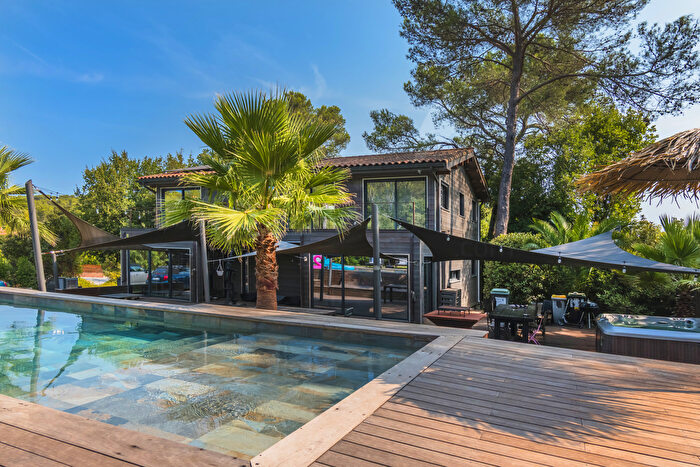 Maison à vendre - La Crau, Les Martins, Montbel, Le Vallon du Soleil - 5 pièces - 4 chambres