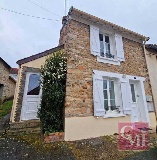 Saint-Chéron : Maison 3 pièces à vendre