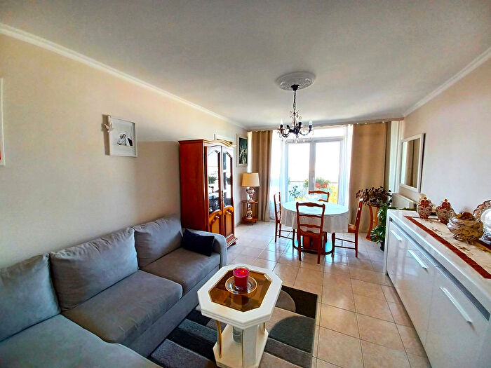 Appartement à vendre - Vitry-sur-Seine, Commune de Paris, Clos Langlois - 3 pièces - 2 chambres