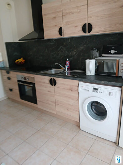 Appartement à louer - Semur-en-Auxois - 4 pièces - 3 chambres