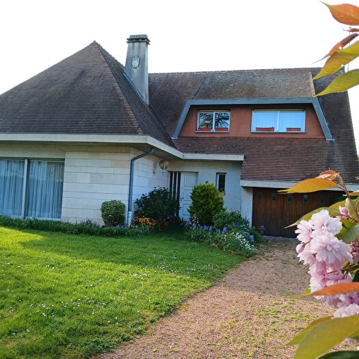 Maison 6 pièces à vendre - Bruyères-et-Montbérault
