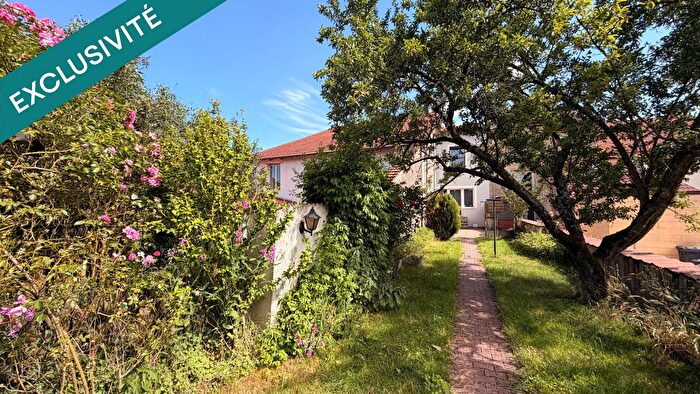 Lemainville : Maison 14 pièces à vendre