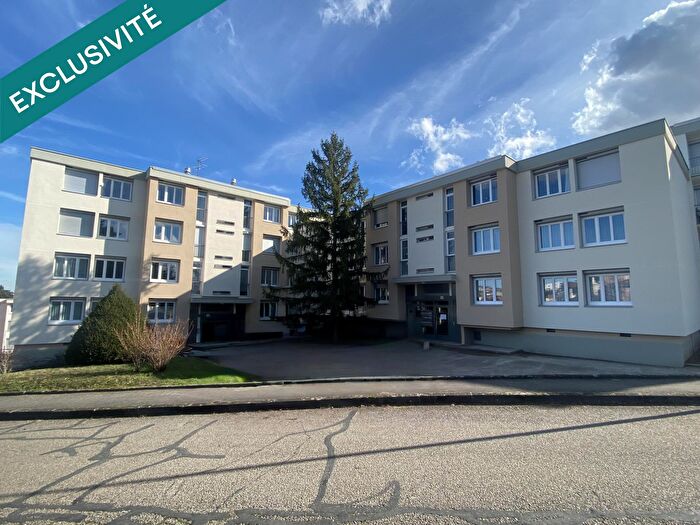 Appartement à vendre - Irigny - 4 pièces - 2 chambres