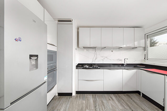 Appartement à vendre - Castelginest - 4 pièces - 3 chambres