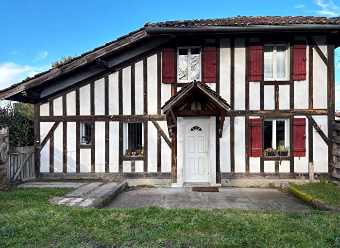 Appartement à vendre - Saint-Geours-de-Maremne - 4 pièces - 3 chambres