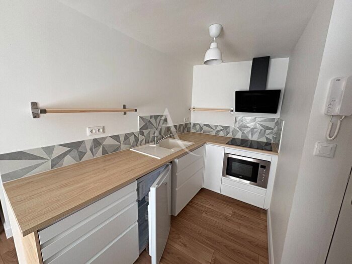 Appartement à louer - Verdun, Castelnaudary - 1 pièce