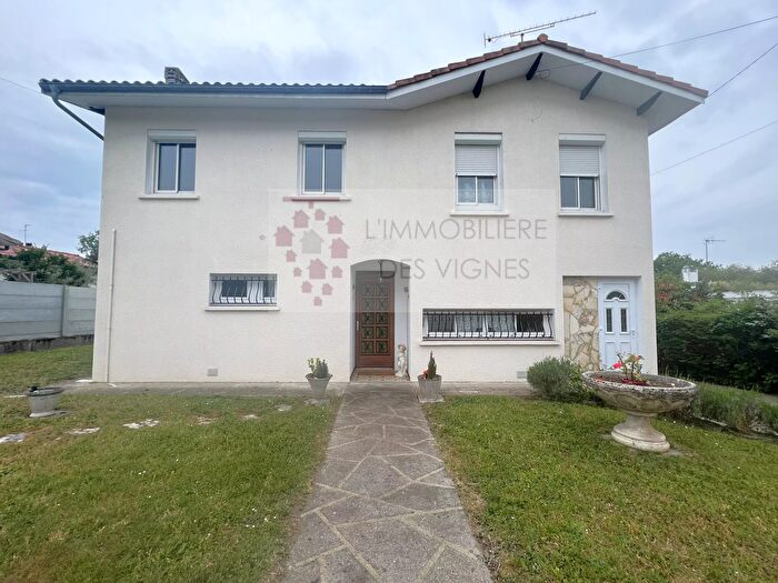 Castres-Gironde : Maison 5 pièces à vendre