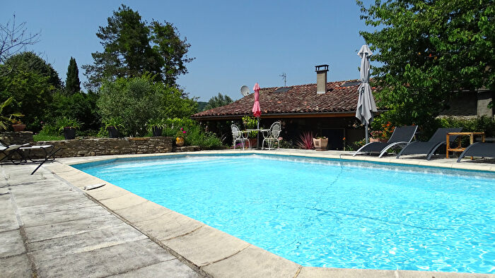 Maison à vendre - Lieurac - 6 pièces - 5 chambres