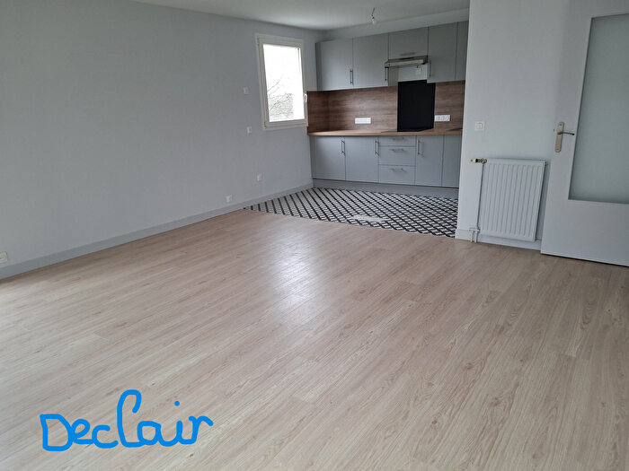 Appartement à vendre - Guyancourt, Villaroy - 4 pièces - 3 chambres