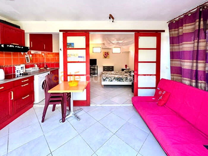 Appartement à vendre - Saint-François - 2 pièces - 1 chambre