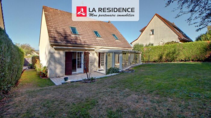 Les Clayes-sous-Bois, Ouest : Maison 7 pièces à vendre
