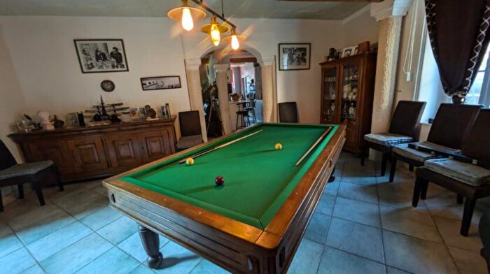 Maison à vendre - Le Pontet - 8 pièces - 5 chambres