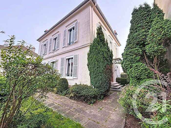 Maison à vendre - Remiremont - 7 pièces - 5 chambres