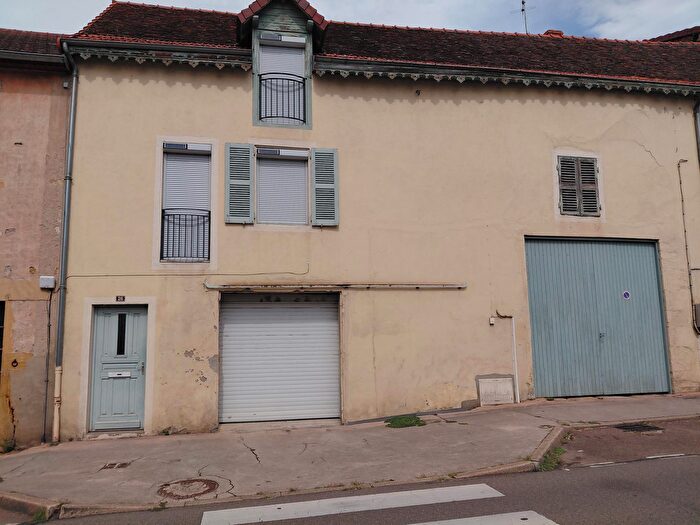 Appartement 4 pièces à Marcigny, à vendre