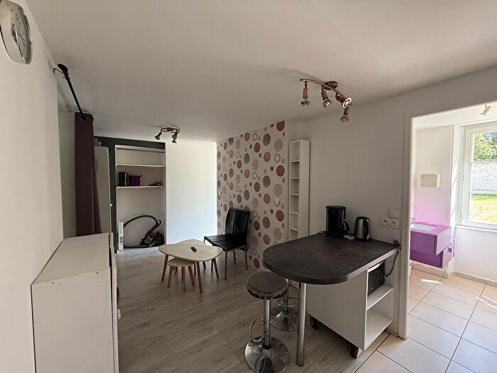 Appartement 2 pièces à Nevers, République, Préfecture, à louer
