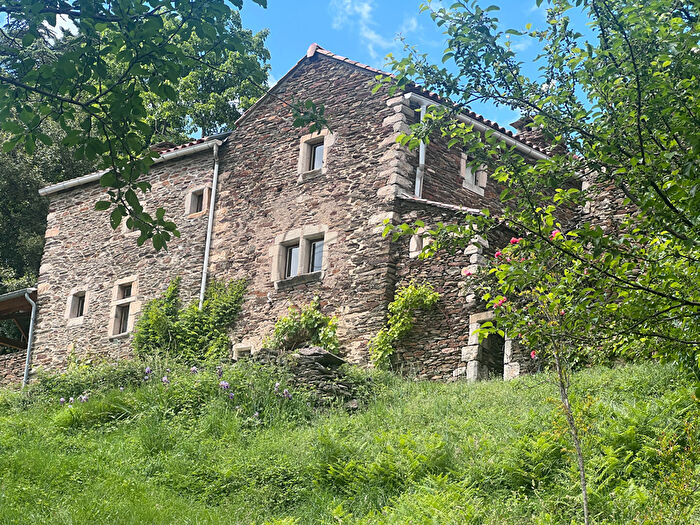 Maison à vendre - Malbosc - 6 pièces - 5 chambres