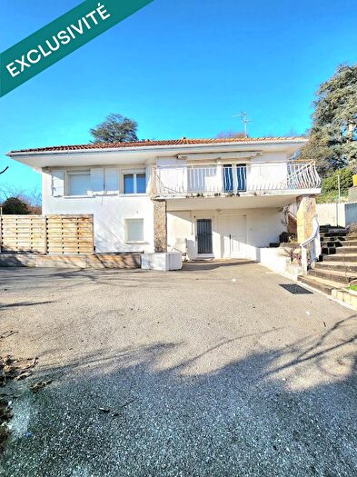 Maison à vendre - Charly - 6 pièces - 4 chambres