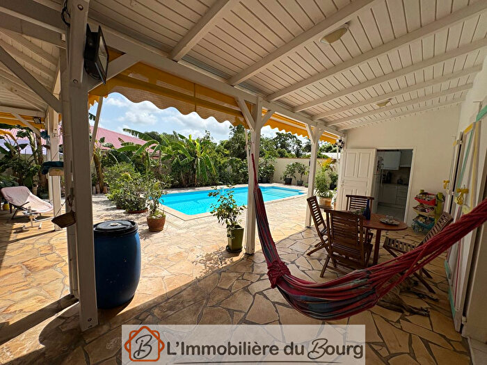 Maison 5 pièces à vendre à Sainte-Rose