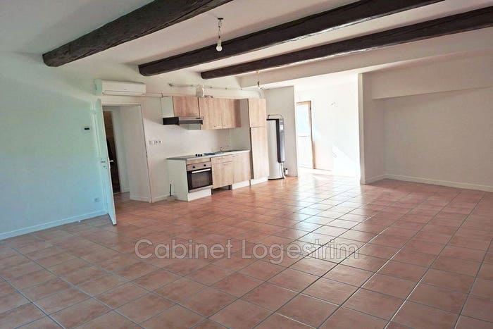 Appartement 3 pièces à louer - Bernis