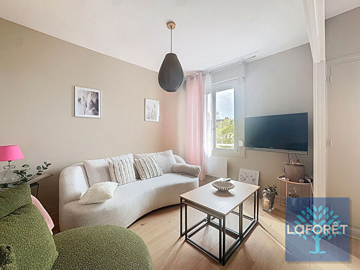 Appartement à vendre - Valenciennes, Quesnoy, Delsaux, Musée, Cannoniers, Gare - 4 pièces - 2 chambres