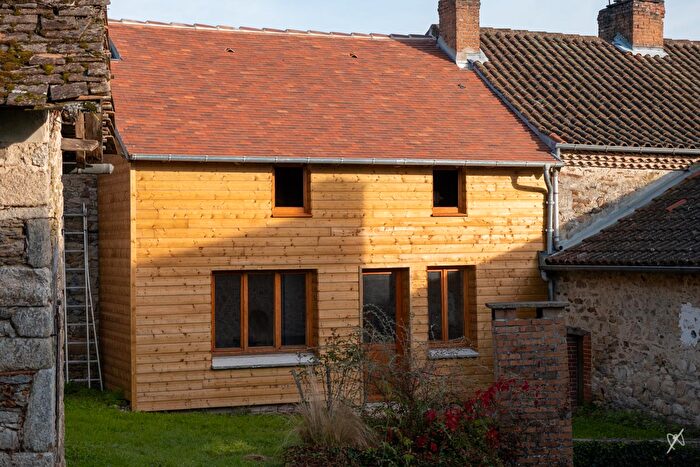 Maison à louer - Ladignac-le-Long - 3 pièces - 2 chambres