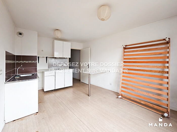 Appartement à louer - Montfermeil, Franceville - 1 pièce