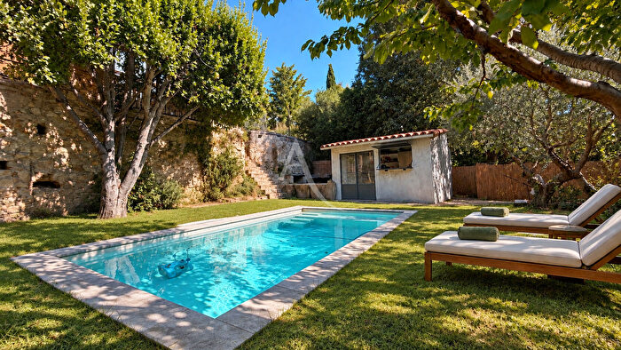 Manosque, Saint-Lazare : Maison 7 pièces à vendre