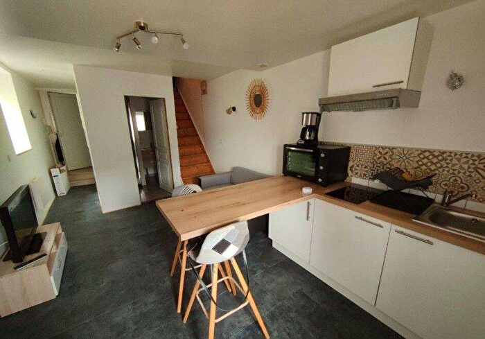 Appartement 1 pièce à Ville-Basse, Montélimar, à louer