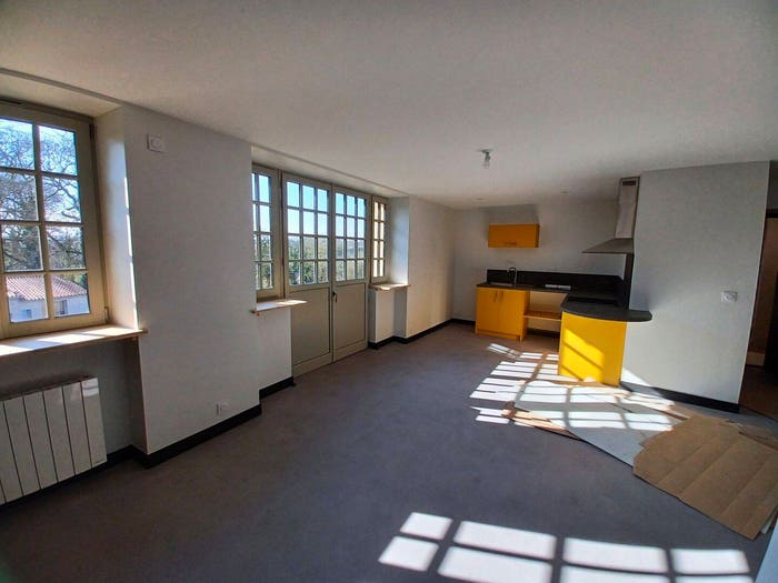 Bressuire : Appartement 2 pièces à louer