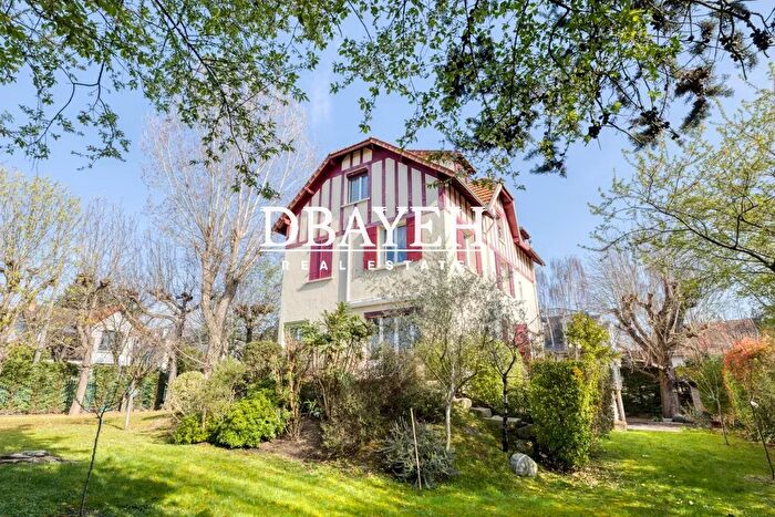 Maison à vendre - Rueil-Malmaison, Martinets - 9 pièces - 4 chambres