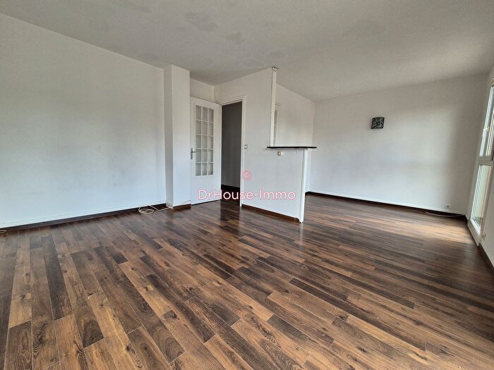 Appartement à vendre - Les Mureaux, Stade - 4 pièces - 2 chambres