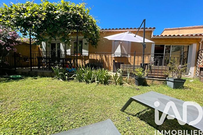 Entraigues-sur-la-Sorgue : Maison 5 pièces à vendre