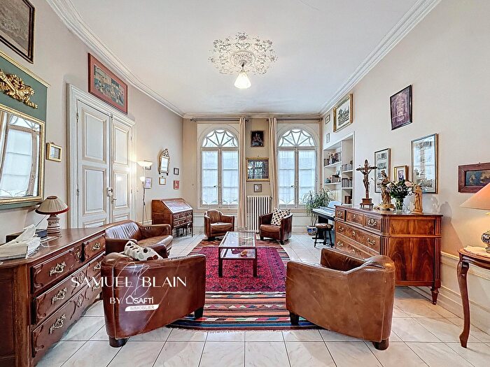 Maison à vendre - Saumur, Nantilly - 9 pièces - 6 chambres