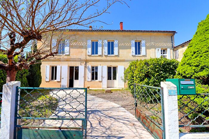 Maison à vendre - Saint-Germain-du-Puch - 8 pièces - 6 chambres