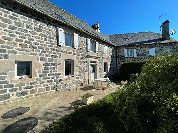 Maison 6 pièces à vendre à Pailherols