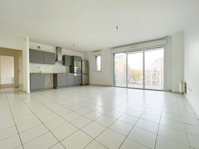 Appartement à louer - Saint-Denis - 4 pièces - 3 chambres