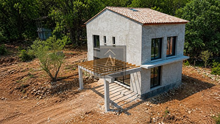 Maison 6 pièces à vendre à Solliès-Toucas
