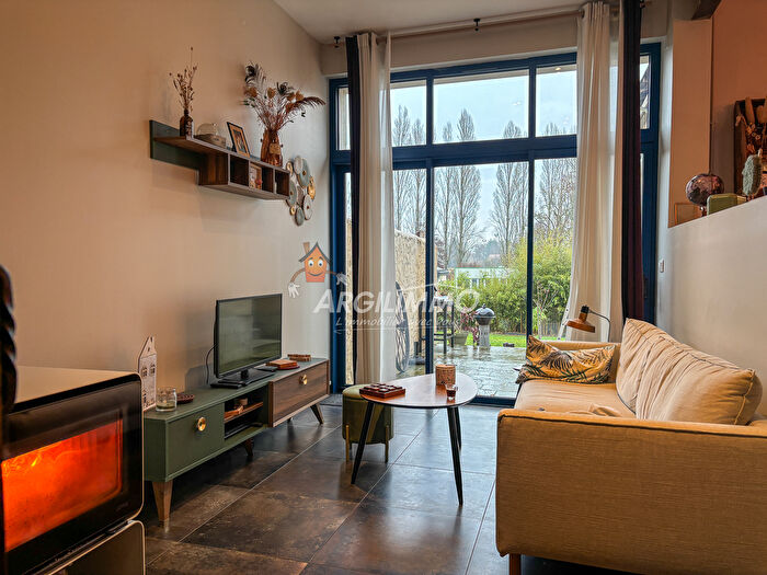 Maison à vendre - Connerré - 6 pièces - 5 chambres