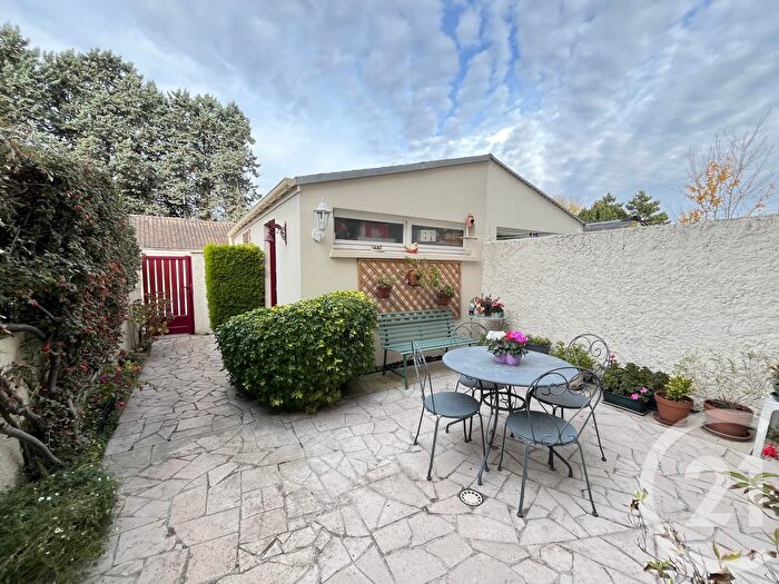 Maison à vendre - Maurepas, Les Bessières - 6 pièces - 5 chambres