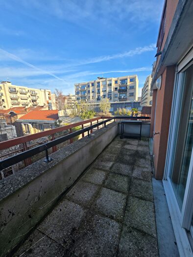 Appartement à louer - Courbevoie, Bécon - 3 pièces - 2 chambres