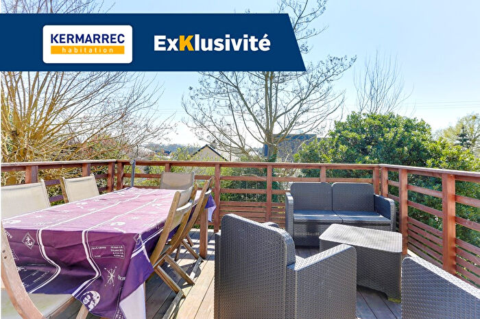 Maison à vendre - Bourg-des-Comptes - 8 pièces - 7 chambres